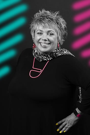 Karla3-BW-SpotColor